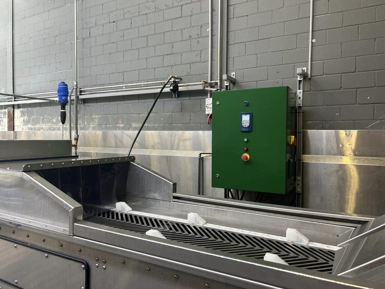 Euro Pumps Multi-Direction Crate Washer | Euro Pumps